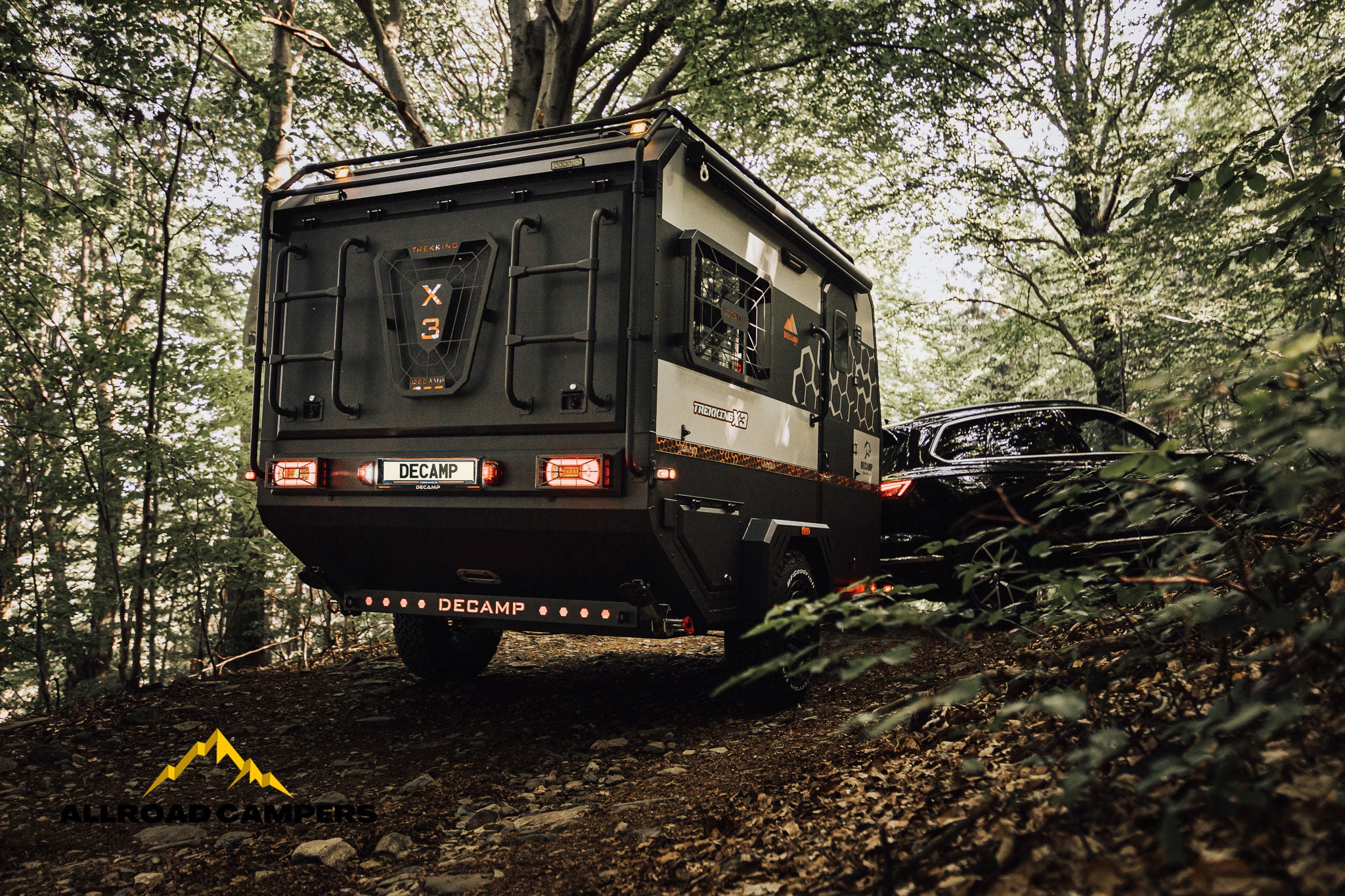 Elegantes Off Road Wohnwagen Bildernull